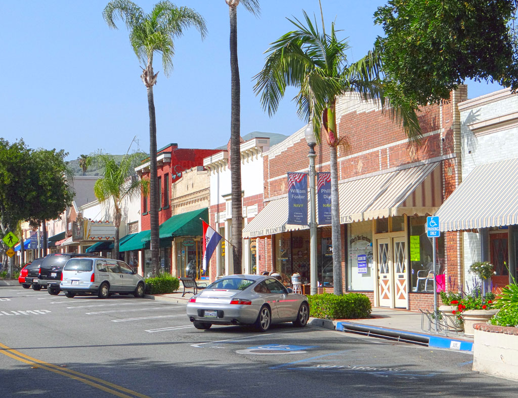 Fillmore Downtown – Fillmore Country Club